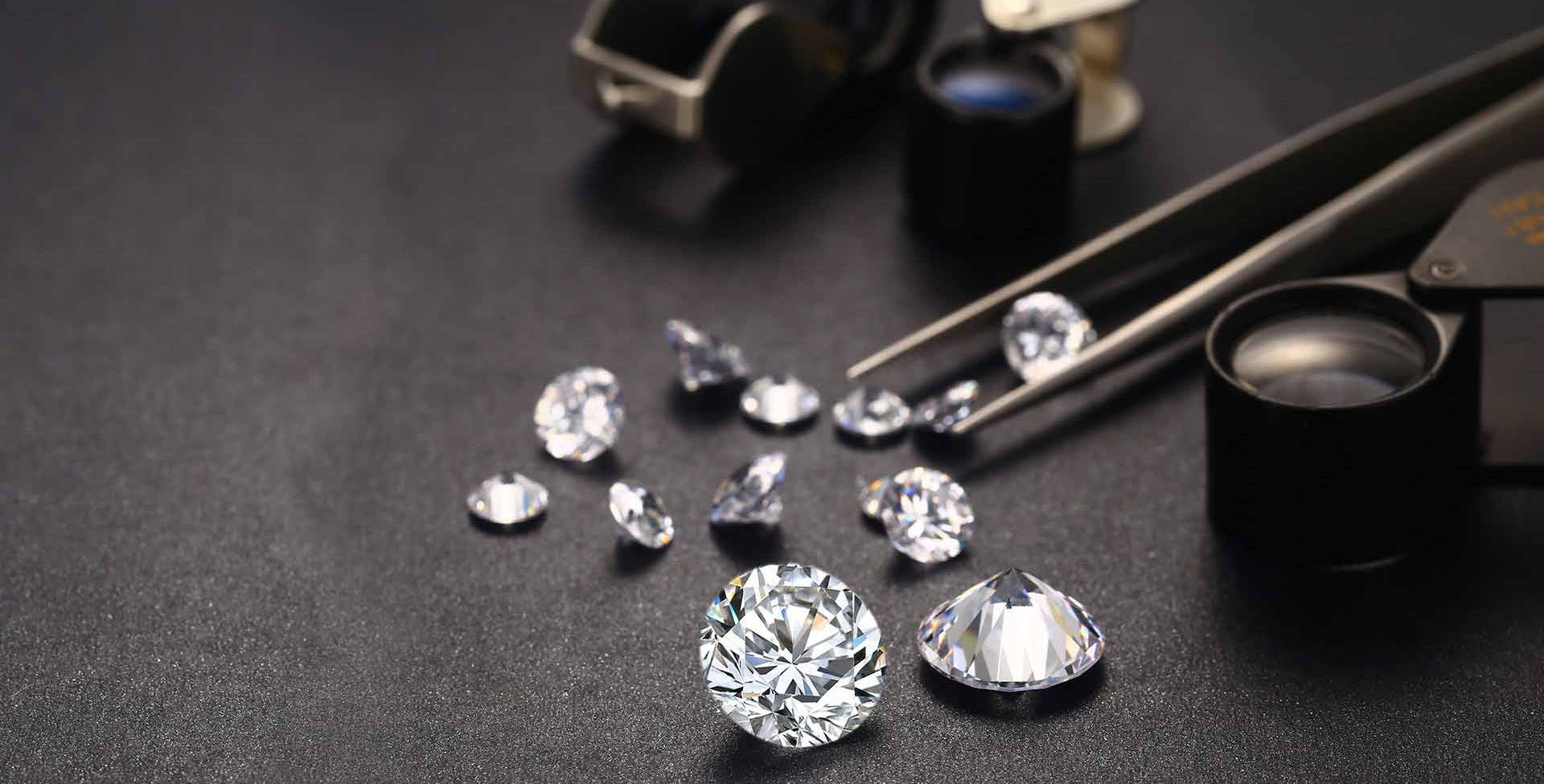 Royal Jewels – Where Elegance Meets Excellence in Jewelry